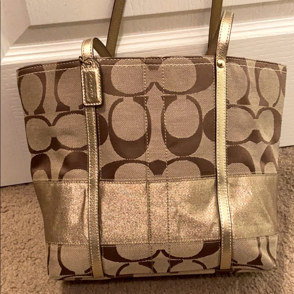 Vintage Coach Bag With Gold Sparkle Stripe. - Gem